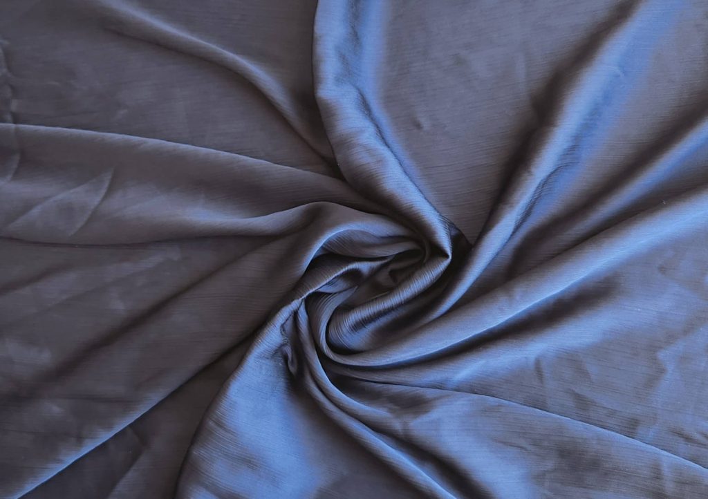 Crinkle Satin | Navy – Anaqah